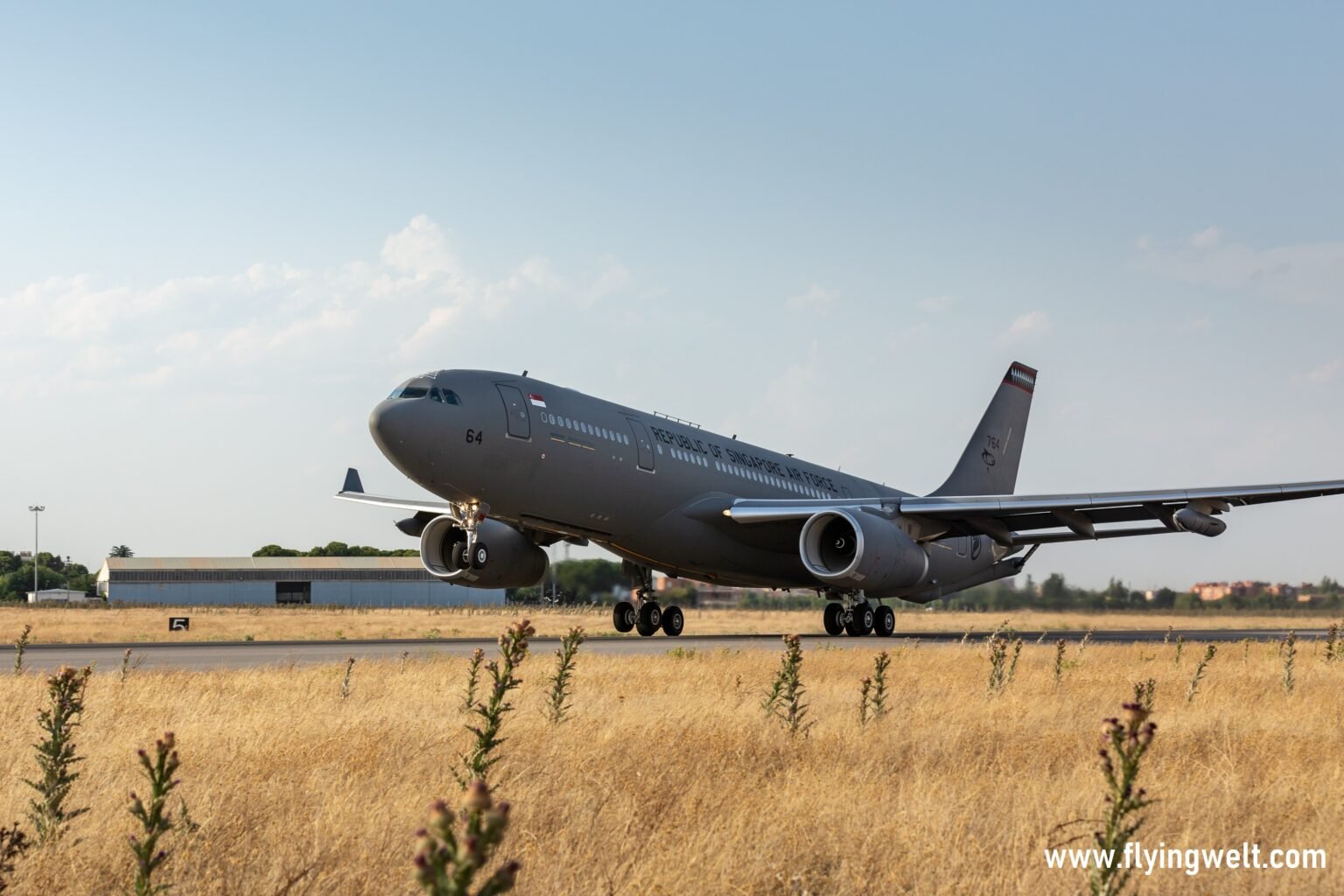 Airbus A330 MRTT: The Versatile Aerial Tanker and Multi-Role Transport ...