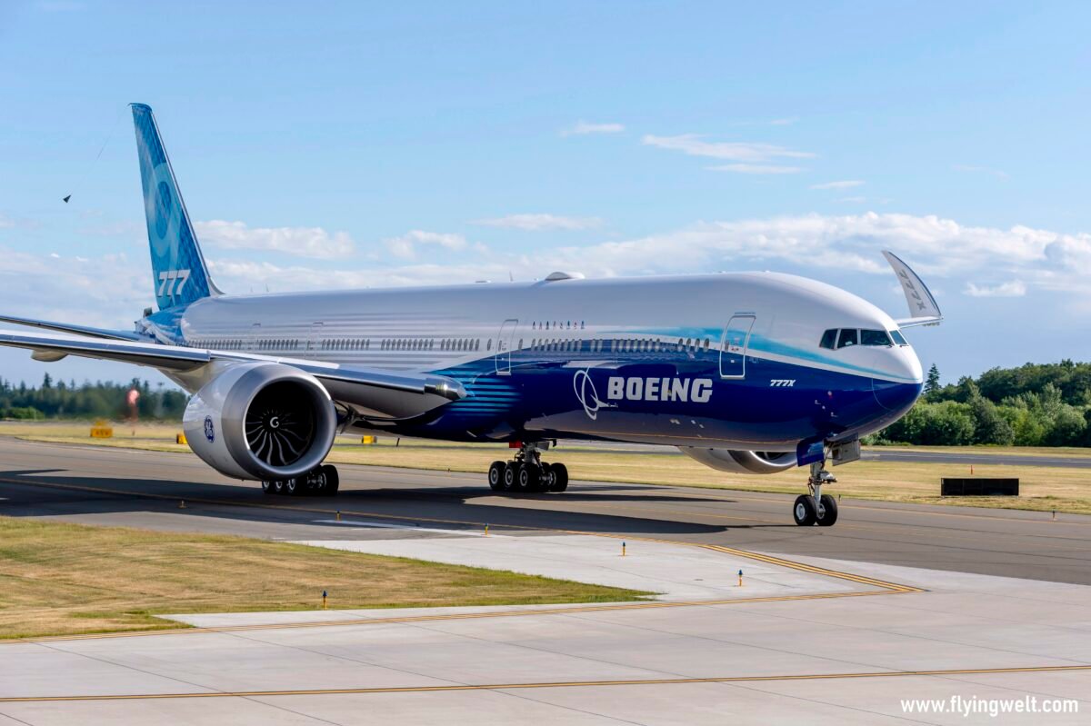 Boeing 777: A Marvel of Engineering and Aviation Advancement - Flying Welt